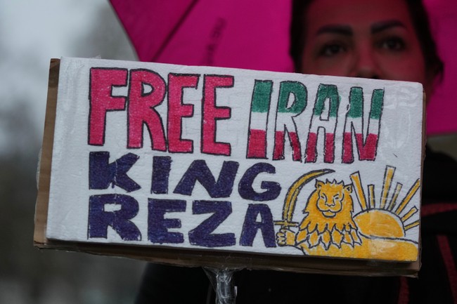 U-Haul Driver In LA Says He Fled Protest, Claiming Self Defense – Daily ...